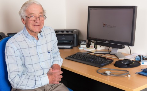 Dr Christopher Priest (GP) - Healthpages.wiki