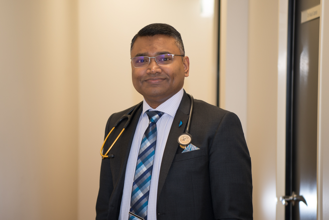 Dr Monirul Khan (GP) - Healthpages.wiki