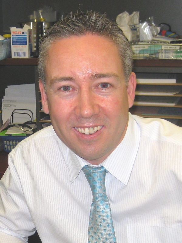 Dr Luke Holden (GP) - Healthpages.wiki