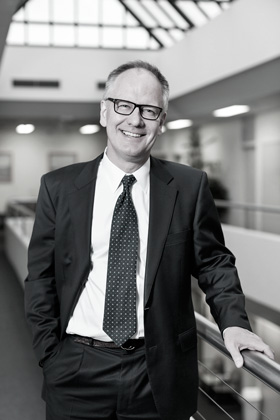 Dr Sean Mackay (General Surgeon) - Healthpages.wiki