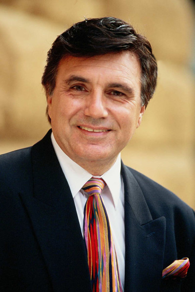 Dr George Mayson (General Surgeon) - Healthpages.wiki