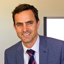 Dr Gareth Prosser (Orthopaedic Surgeon) - Healthpages.wiki