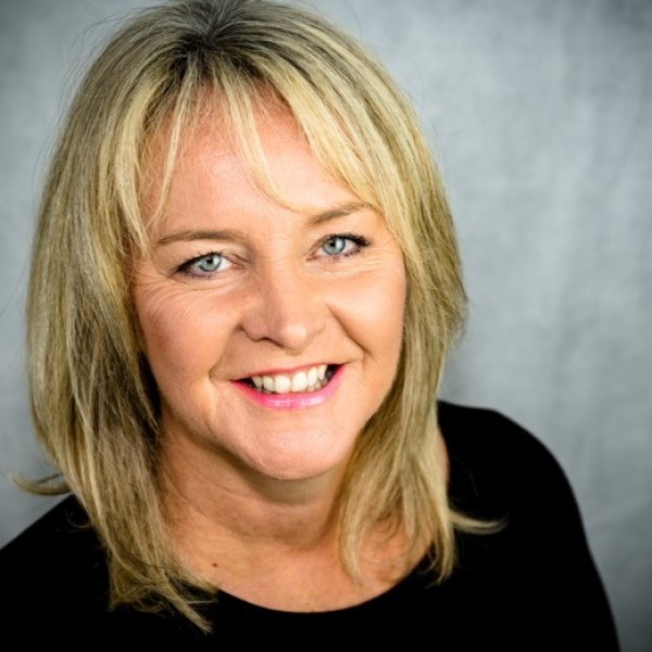 Dr Wendy Hickleton (Chiropractor) - Healthpages.wiki