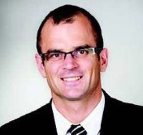 Dr Hans Lombard (Orthopaedic Surgeon) - Healthpages.wiki