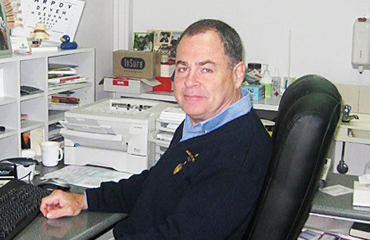 Dr Simon Hall (GP) - Healthpages.wiki