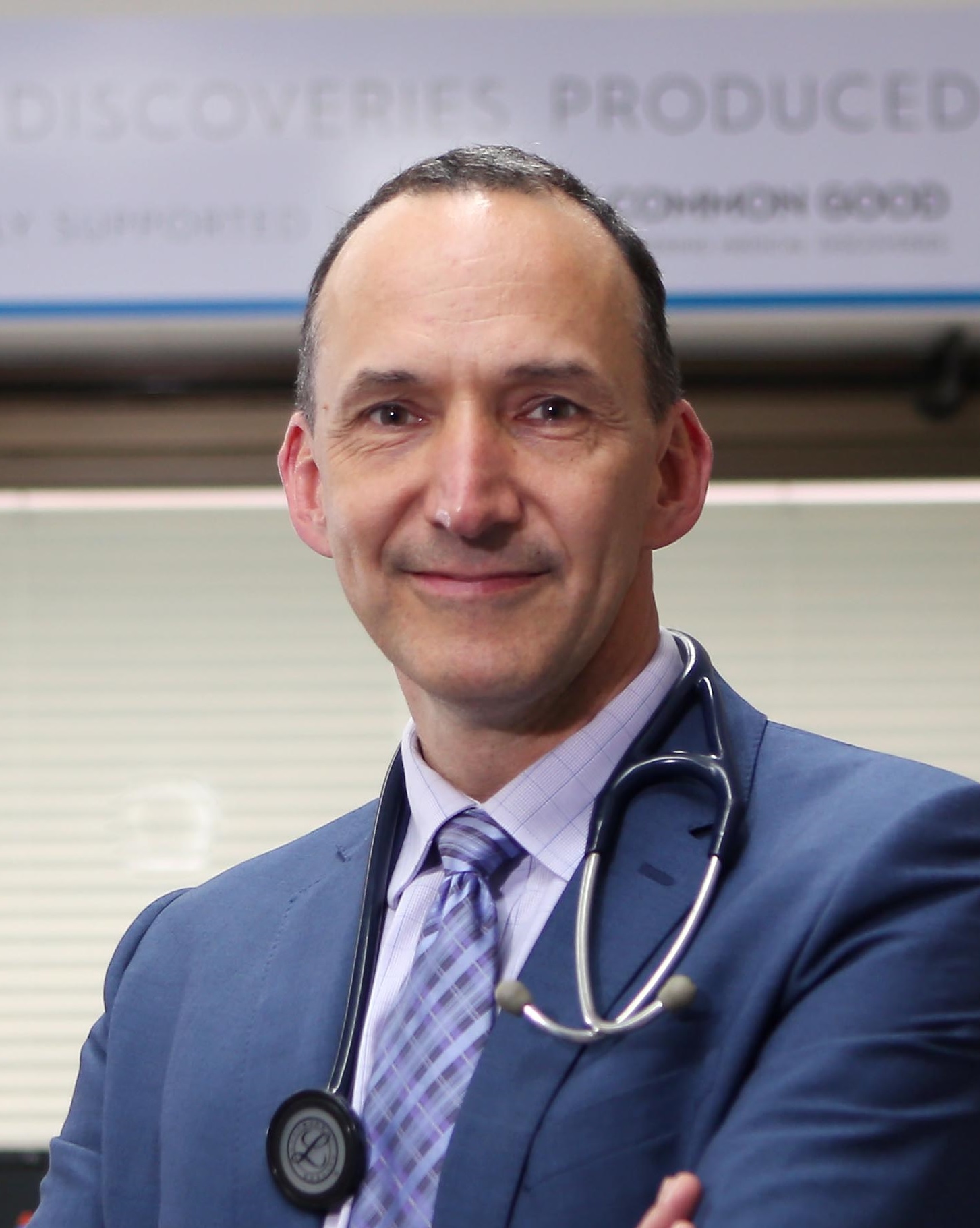 Dr Daniel Chambers (Respiratory and Transplant Medicine Specialist ...