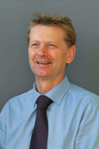 Dr William James (Nephrologist) - Healthpages.wiki