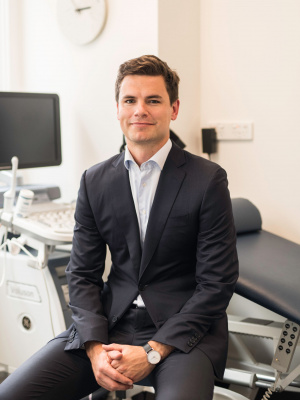 Dr Jonathan Nettle (Obstetrics and Gynaecologist) - Healthpages.wiki