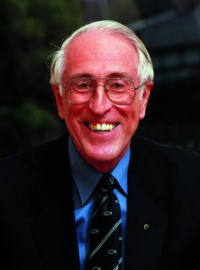Prof Graeme Clark - Healthpages.wiki